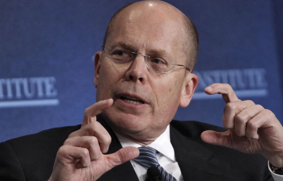 UnitedHealth: Ποιος είναι ο νέος CEO της εταιρείας με μισθό 1 εκατ ...