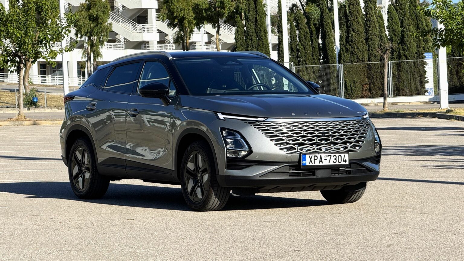 Οδηγούμε τo Omoda 5 - Mononews.gr