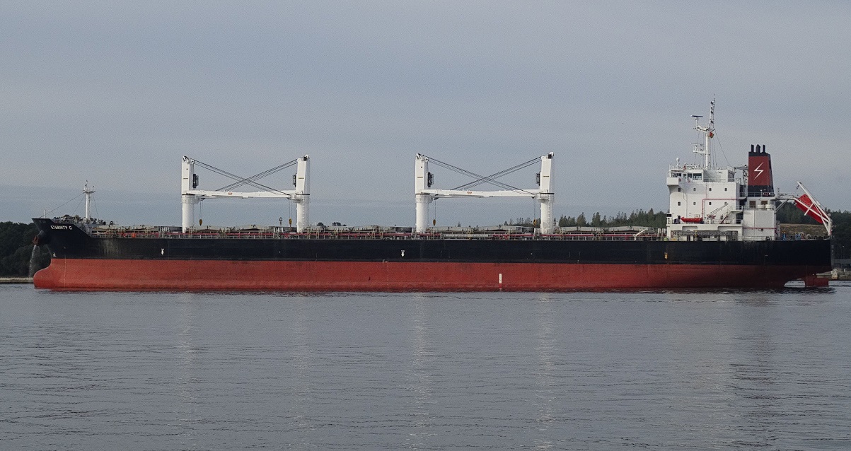 Eternity C: Βυθίστηκε το πλοίο του εφοπλιστή Νίκου Σάββα - Τέσσερις ...