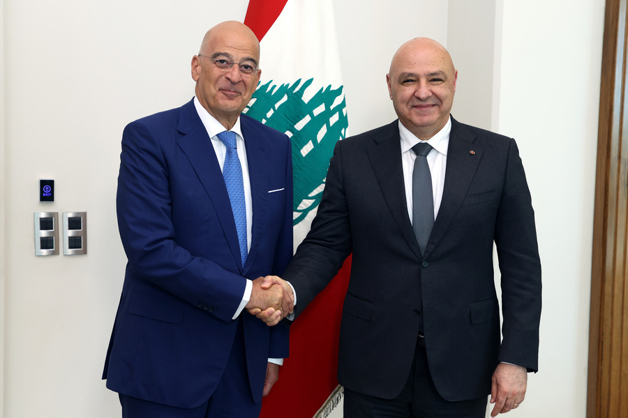 Συναντήσεις Δένδια: Στη Βηρυτό, με πρόεδρο, αντιπρόεδρο και υπουργό ...
