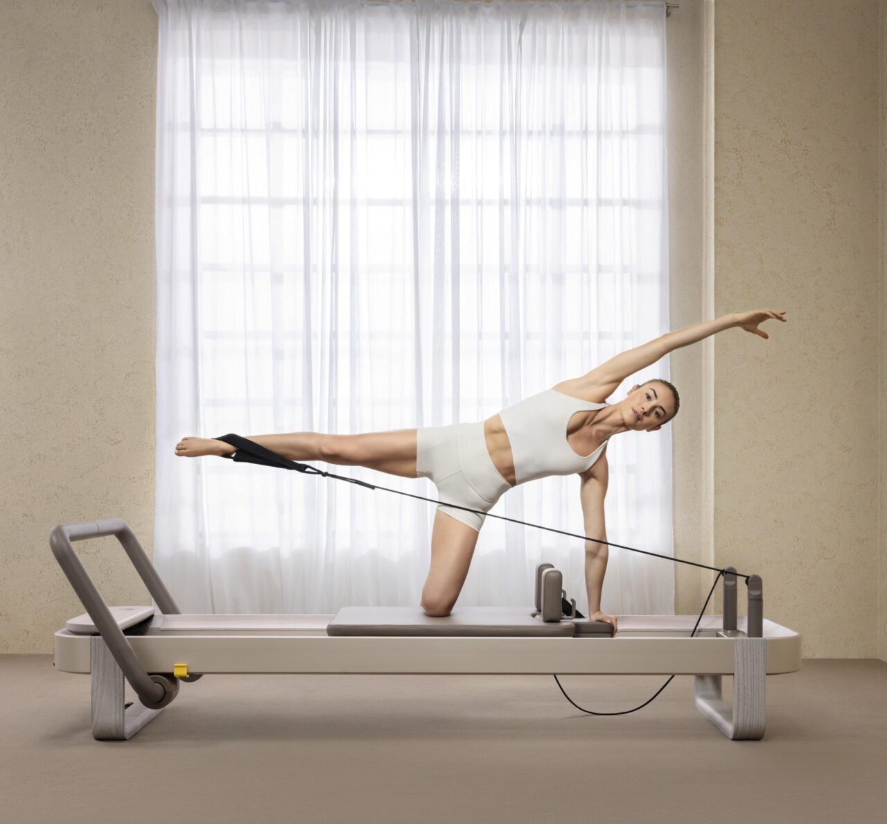 Technogym Reform: Η πολυτέλεια του design συναντά τη δύναμη του Pilates ...