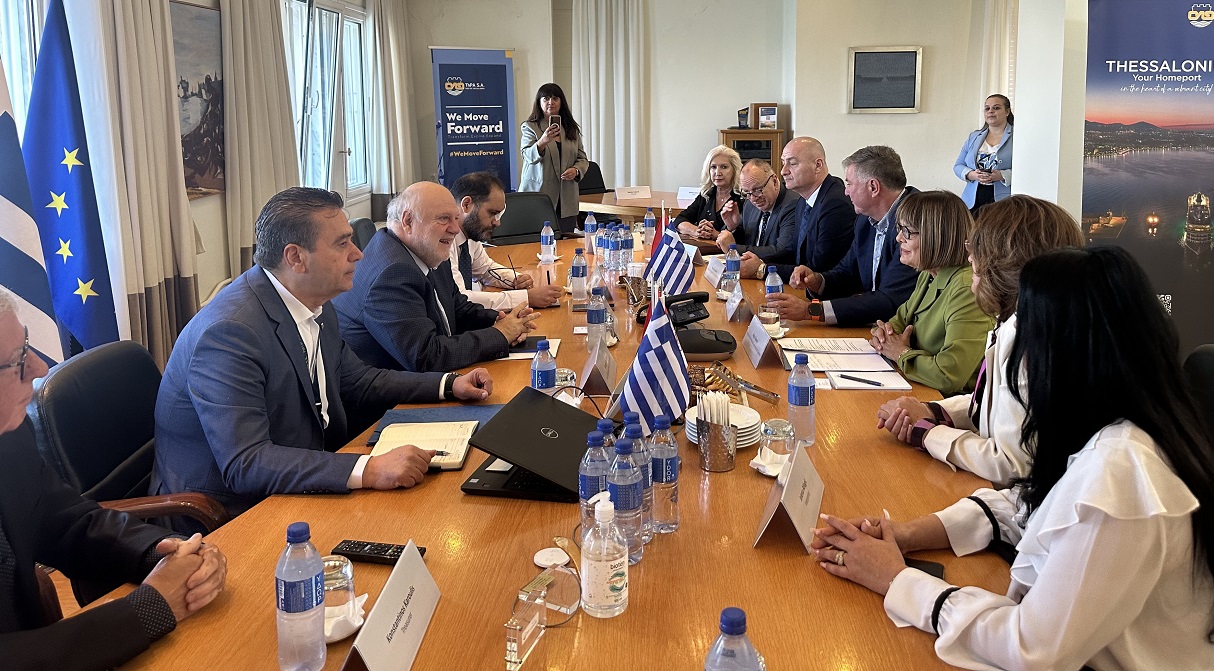 ΟΛΘ: Συνάντηση με την Πρόεδρο της Κυβέρνησης της Αυτόνομης Επαρχίας της ...
