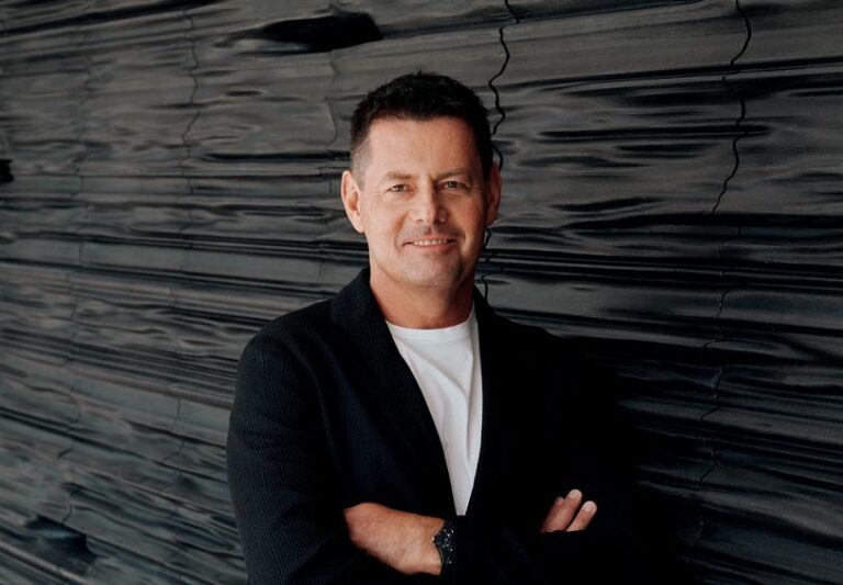 Γιώργος Γεωργακόπουλος (Intrum Hellas): Η απογείωση τζίρου και κερδών και η λειτουργία του ...