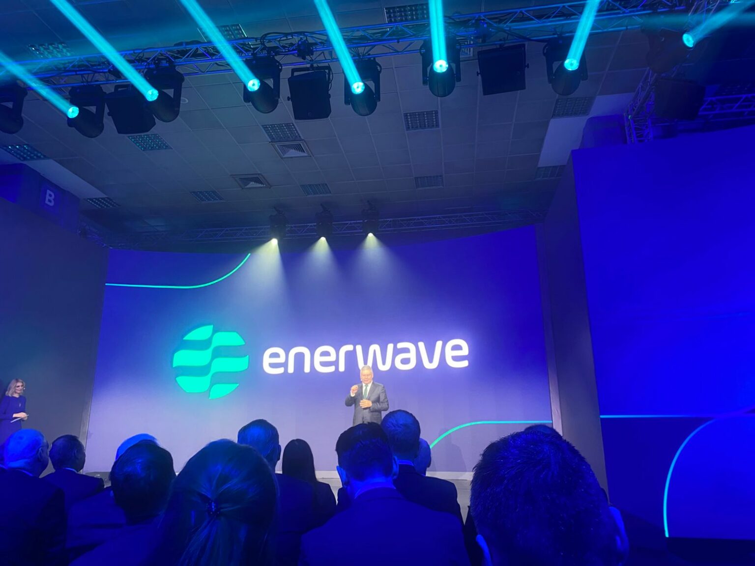 H Elpedison αλλάζει όνομα και γίνεται... Enerwave - Στόχος ο διπλασιασμός του μεριδίου αγοράς ...