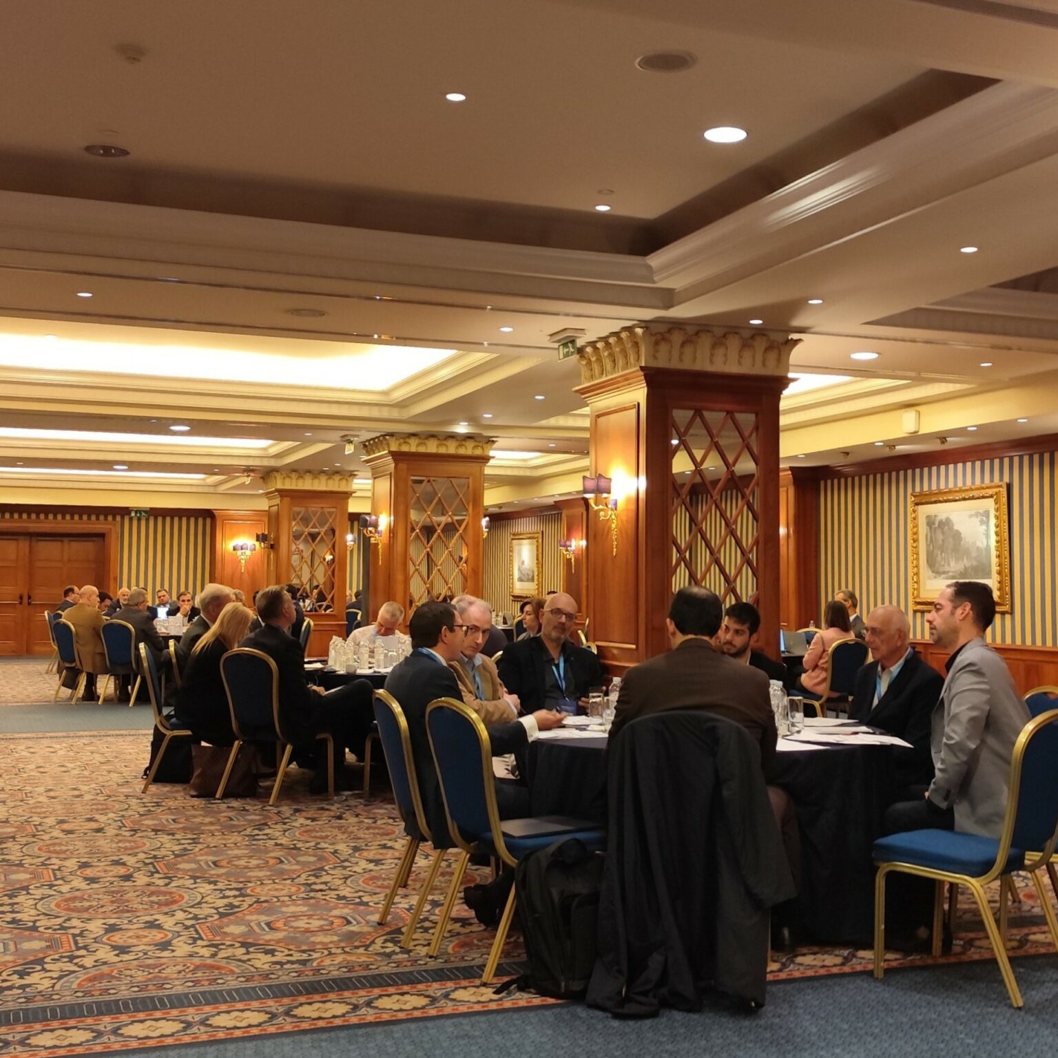 ATHEX Mid Cap Conference 2025: 547 συναντήσεις με αναλυτές για 18 ...