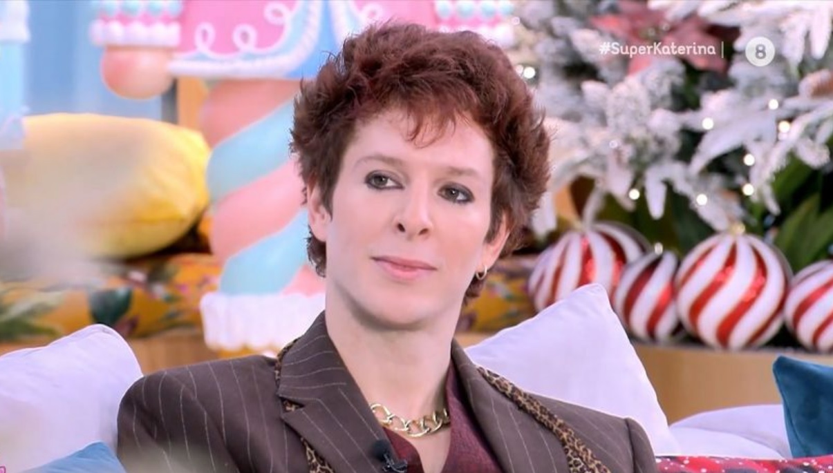 Ρομπέρτο Κούστας: Αυτά που θέλω να πω, τα λέω μέσα από τη μουσική μου ...