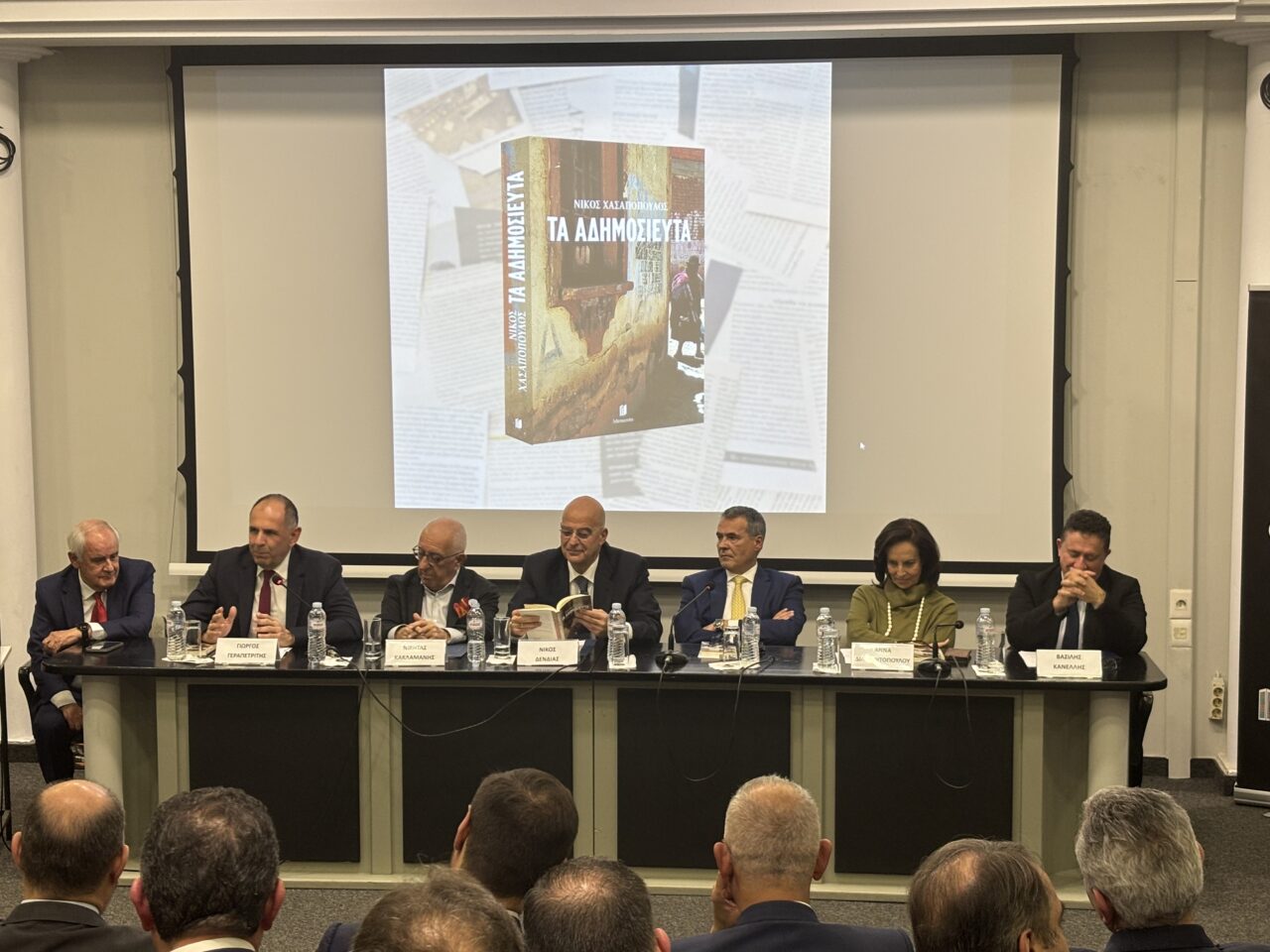 Οι 2 εκπλήξεις του ΚΜ, το... άλλο ΠΑΣΟΚ, ο Τσίπρας και τα τρακτέρ, τι ...