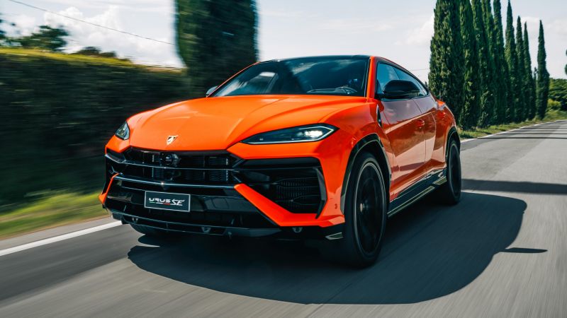 Απίστευτο! Άφησε Lamborghini 300.000 ευρώ σε στάση λεωφορείου για να ...