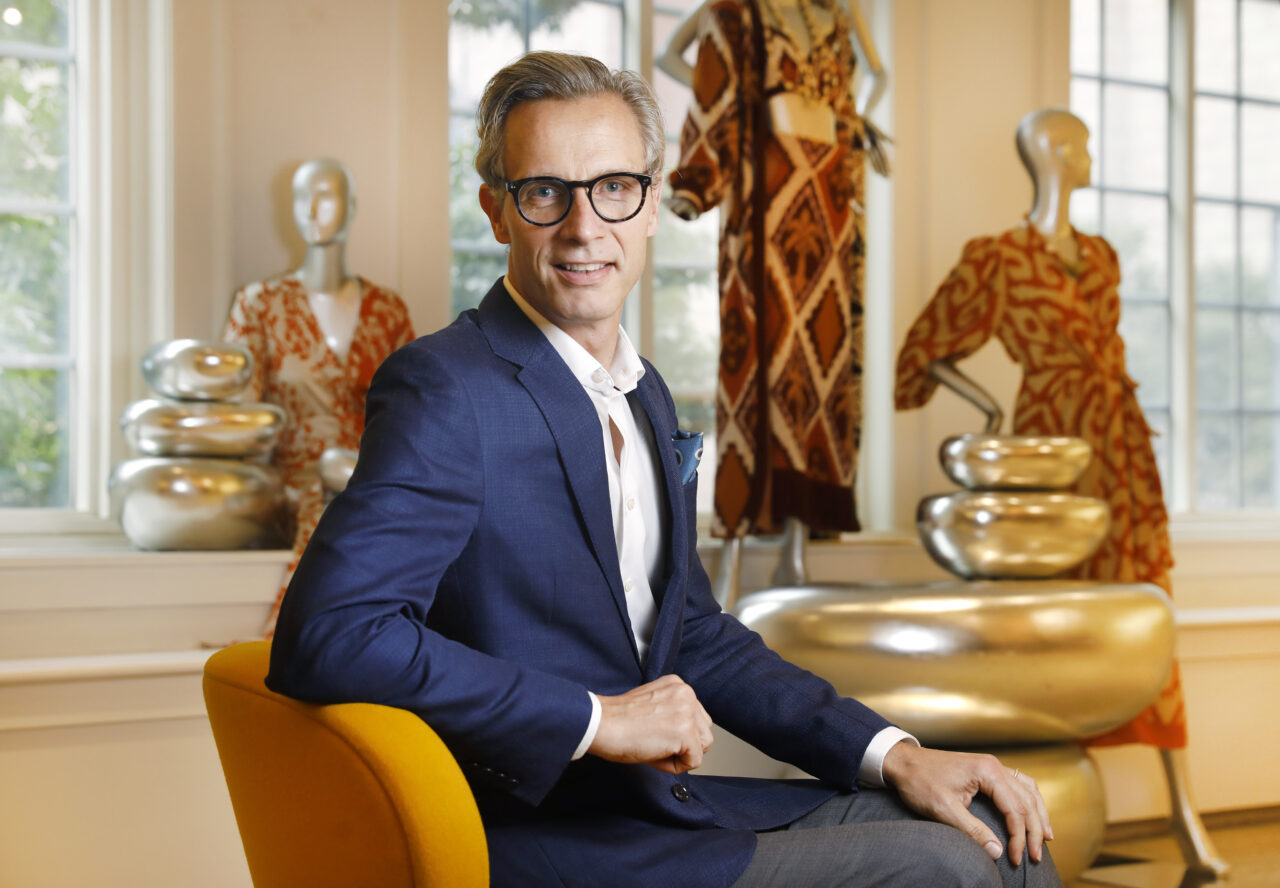Πτώχευση Saks: Ο Geoffroy van Raemdonck επιστρέφει ως CEO και οι ...