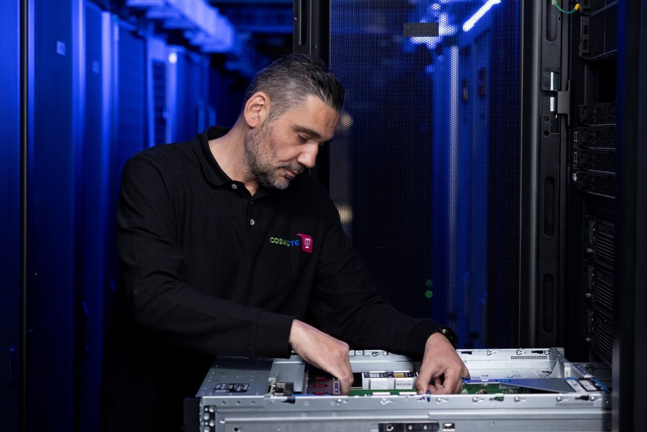 Cosmote Telekom: Data Center για τις ΑΙ ανάγκες των επιχειρήσεων στην ...