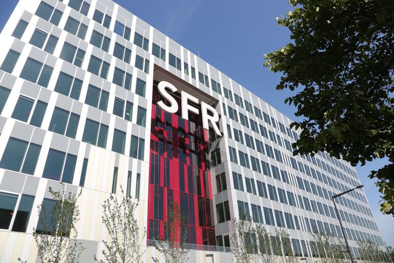 Γαλλία: Συμφωνία-μαμούθ για την εξαγορά της SFR έναντι 20,4 δισ. ευρώ ...